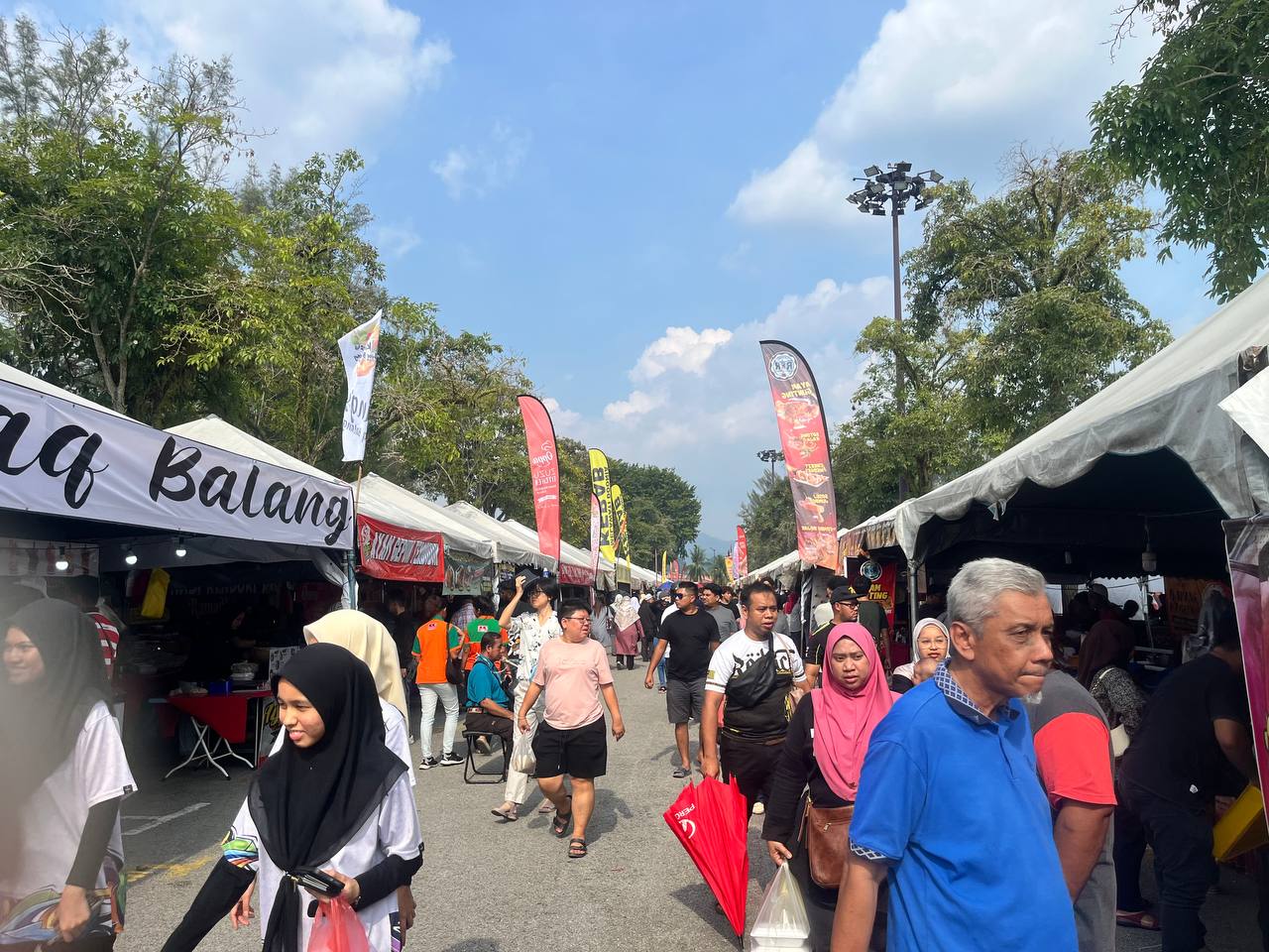Discovering Delights at the Stadium Ramadan Bazaar - My Ipoh | Your ...